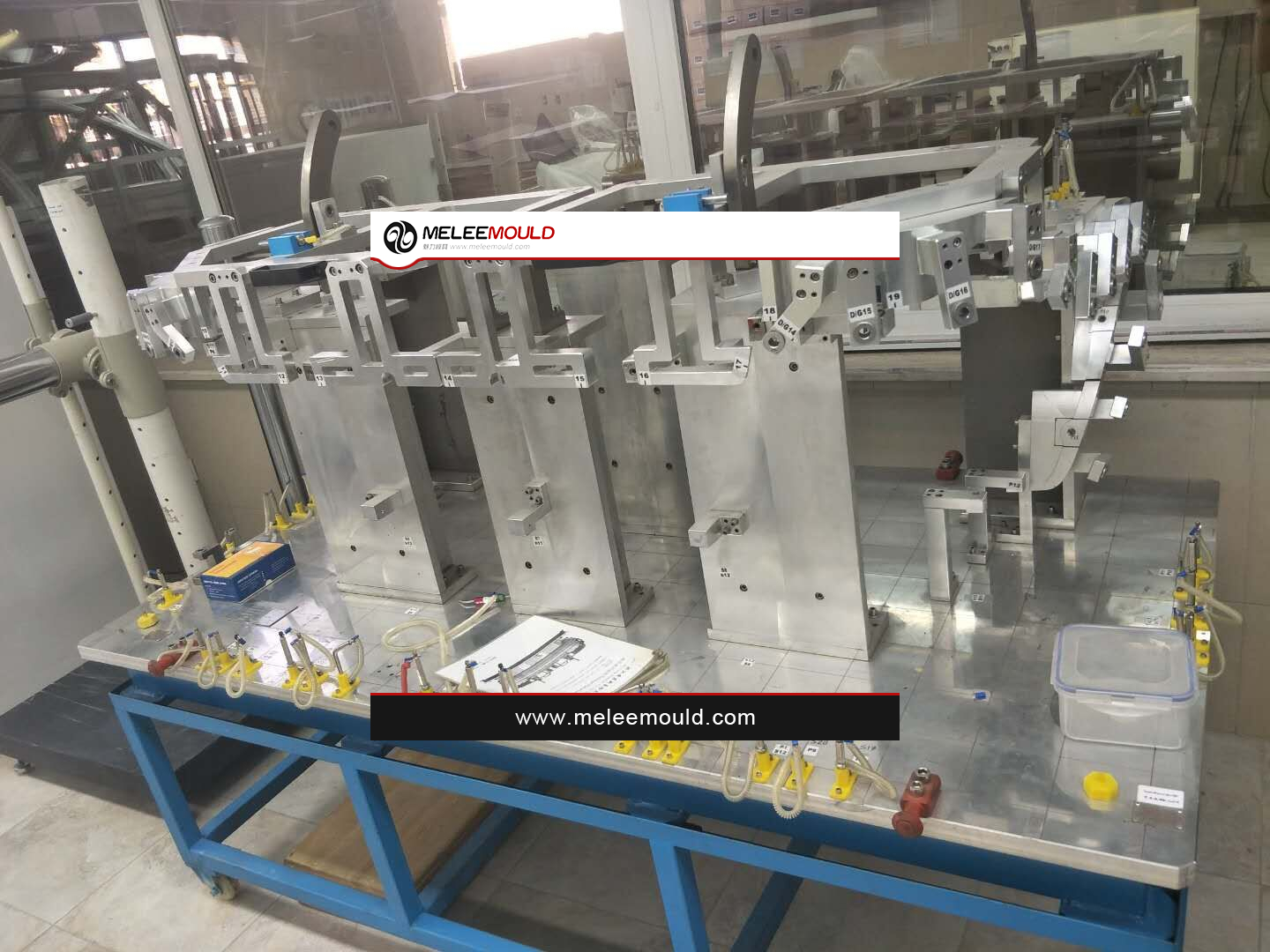 custom car bumper mold rear bumper molding for auto parts from China ...